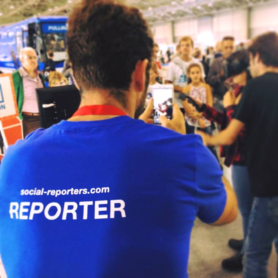 Social Reporters - Contattaci